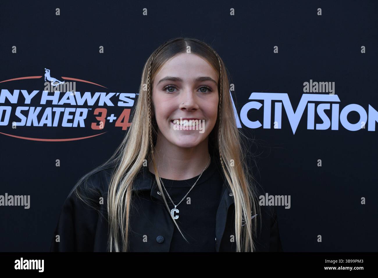 Los Angeles, California, USA 8th May 2025 Skateboarder Chloe Covell ...