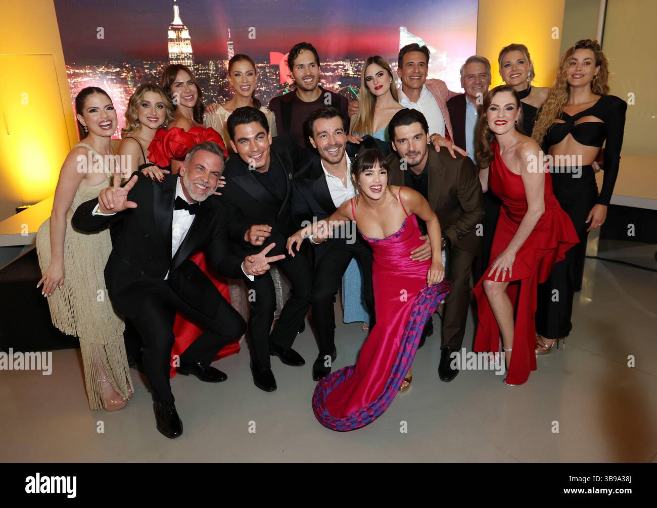 DORAL, FLORIDA - MAY 08: Cast of Velvet attend the "Velvet: El Nuevo ...