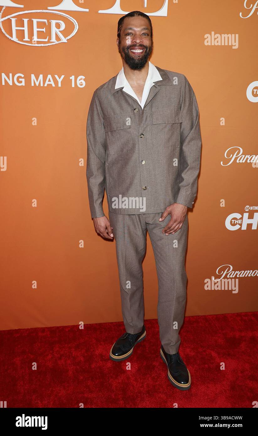 Los Angeles, USA. 08th May, 2025. DeRay Davis arrives at The Chi Season ...