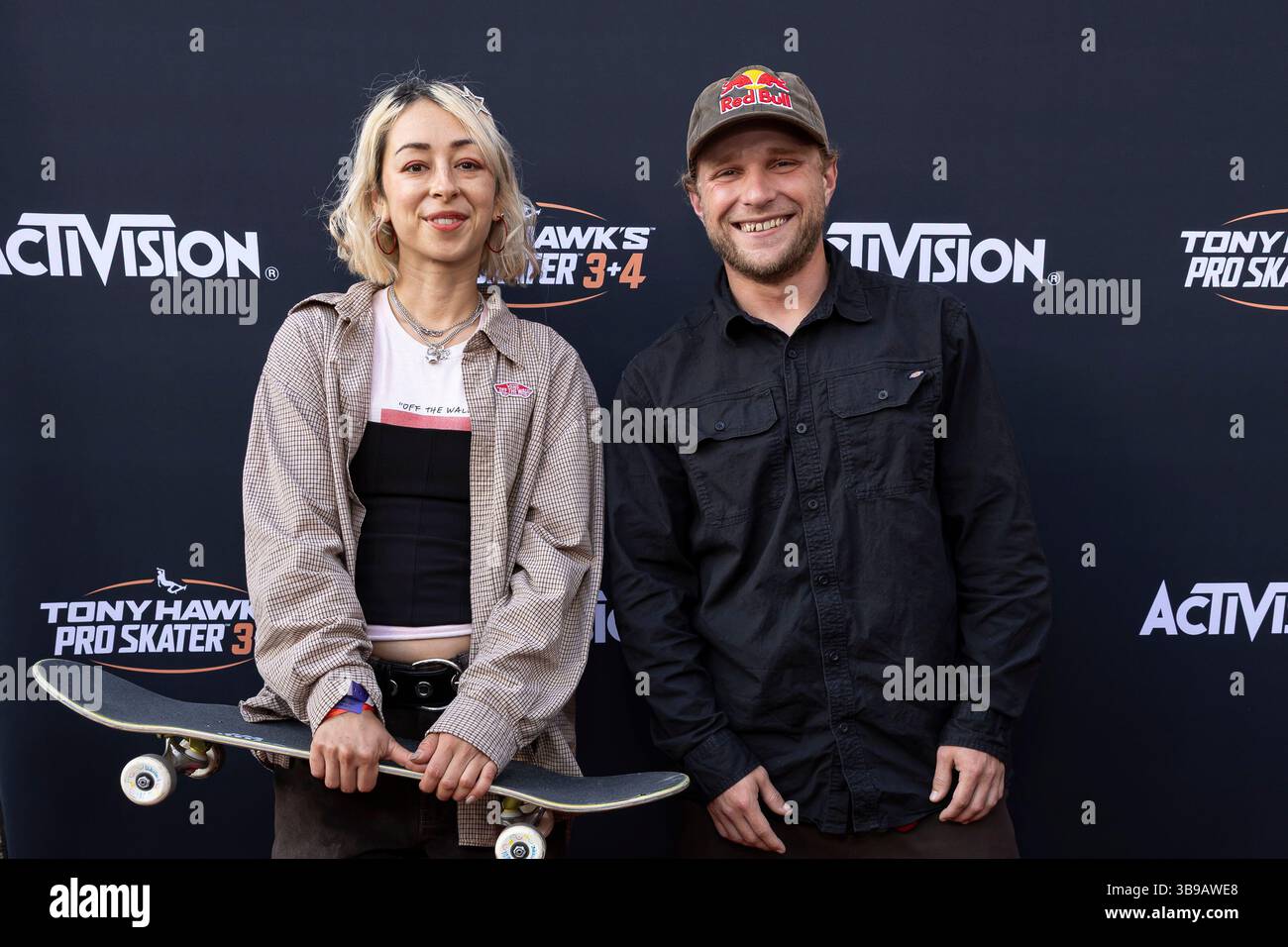 Los Angeles, USA. 08th May, 2025. Lizzie Armanto and Jamie Foy attend ...