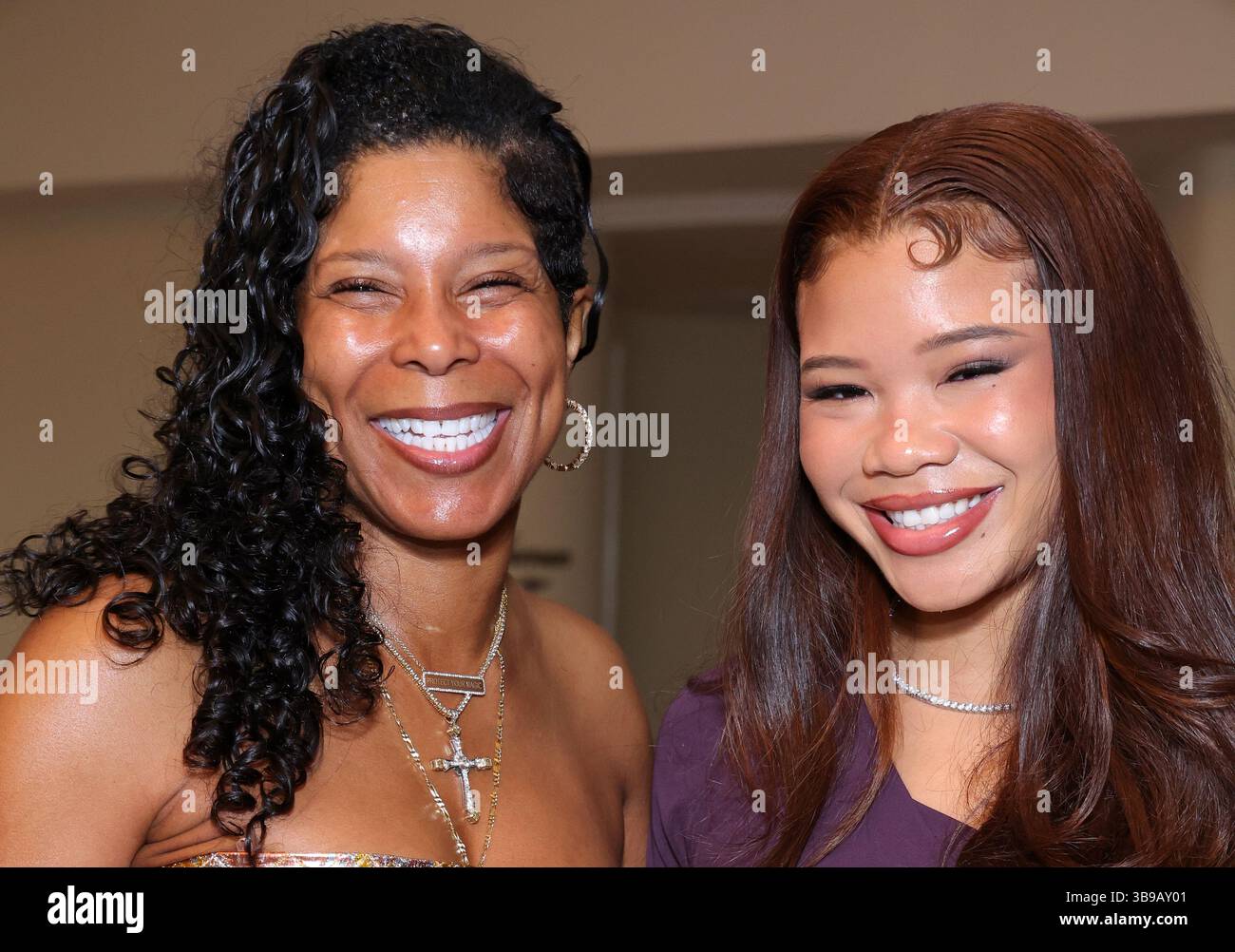 Beverly Hills, California, USA. 08th May, 2025. Robyn Simpson Reid and ...