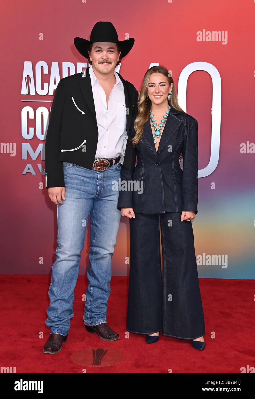 Friso, USA. 08th May, 2025. Zach Top and Amelia Taylor arriving at the 60th Academy of Country ...