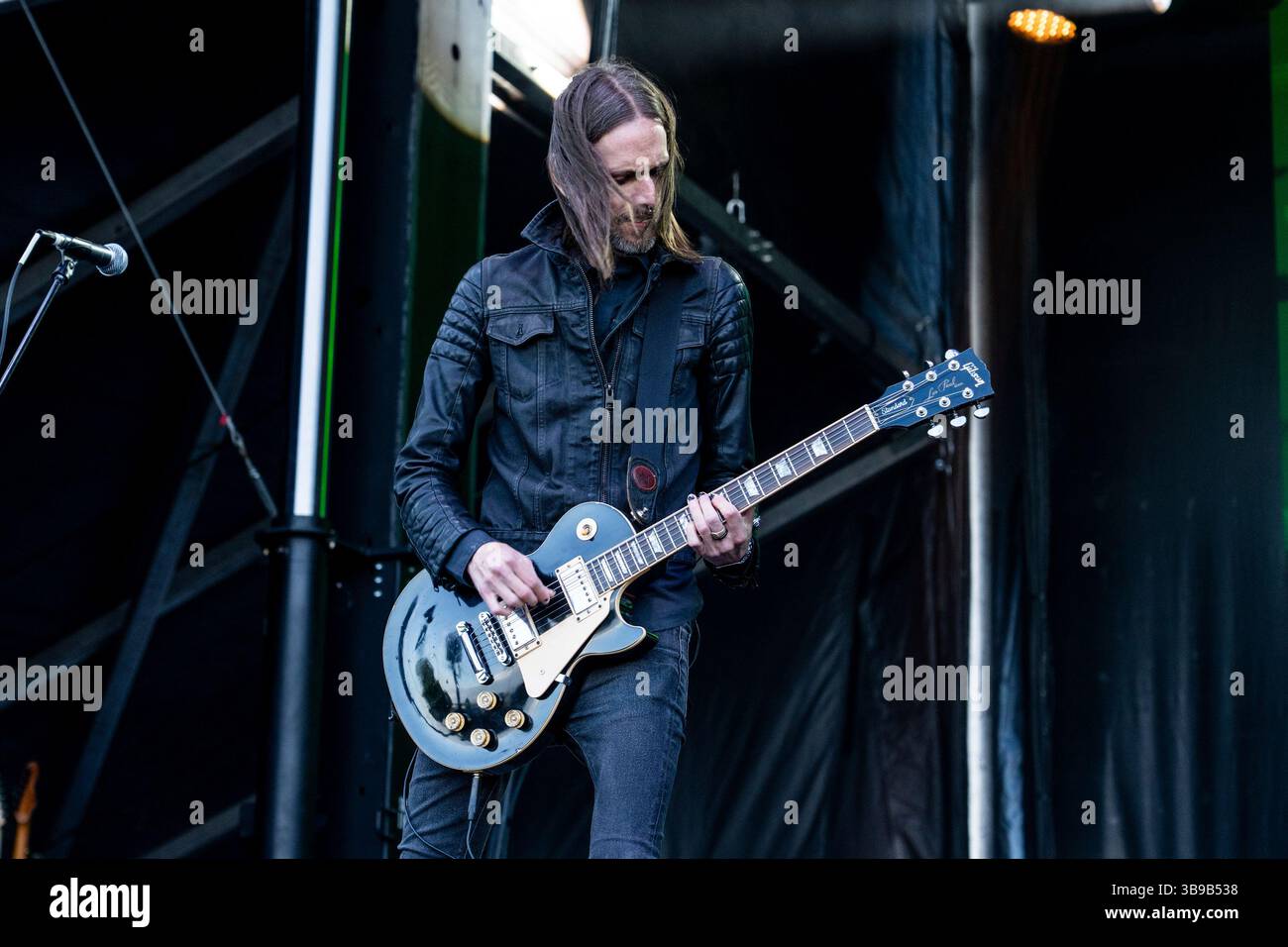 Jonny Radtke of Filter performs during Sonic Temple Art and Music ...