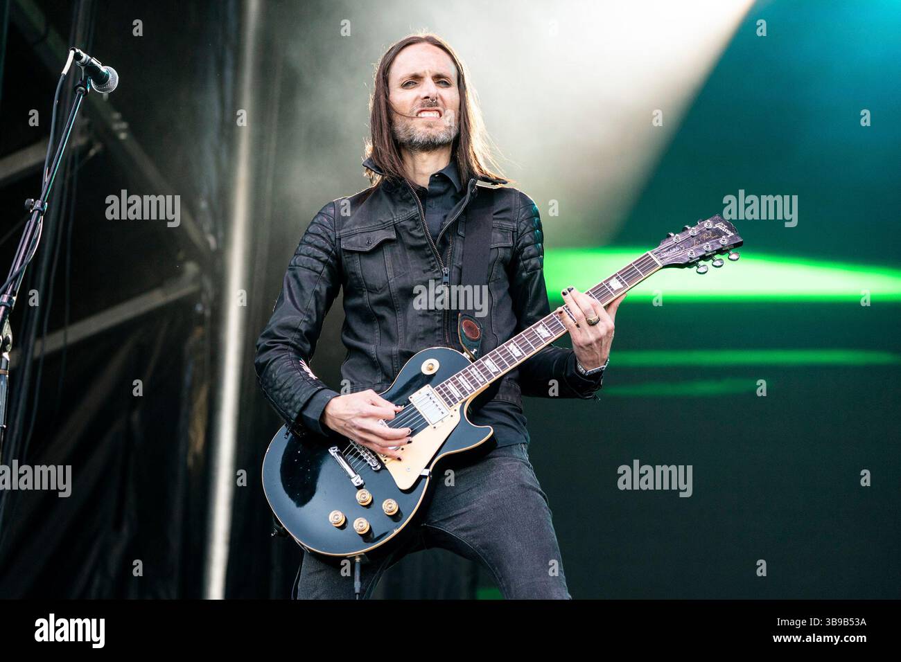 Jonny Radtke of Filter performs during Sonic Temple Art and Music ...