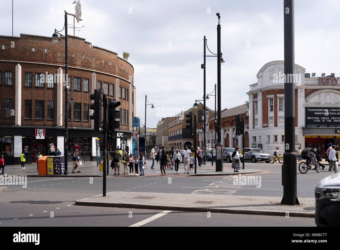 BrixtonRd Intersection Looking down Coldharbour lane, London Uk Stock ...