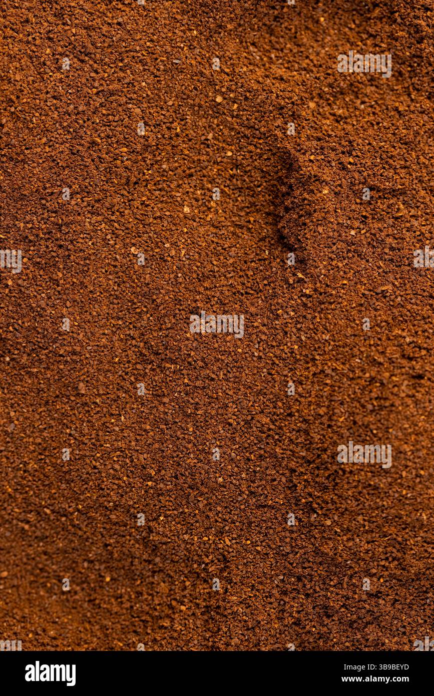 ground coffee for quick preparation of a drink, roasted ground coffee ...