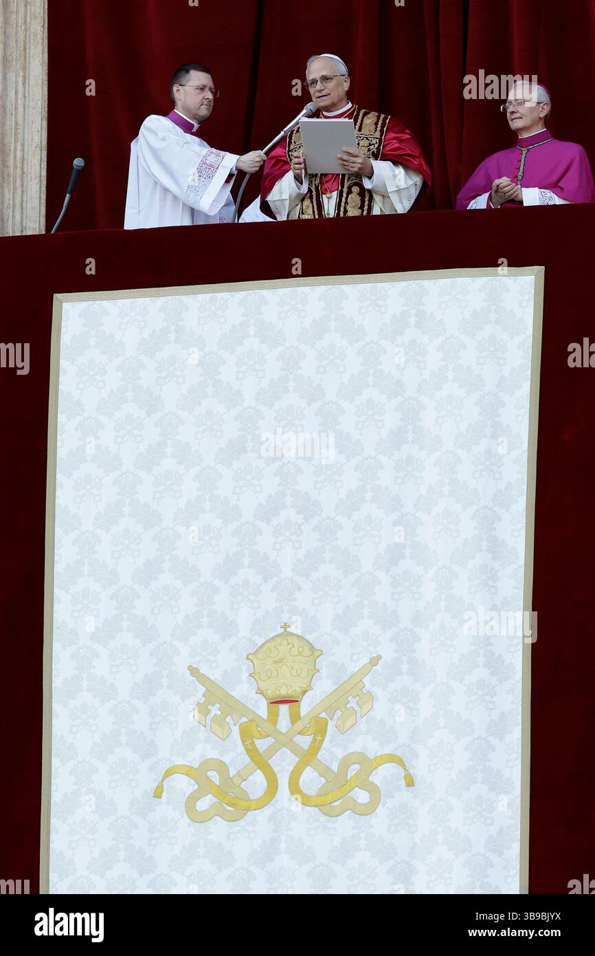 VATICAN POPE VOTE CONCLAVE Vatican City, Vatican - Cardinal Robert ...