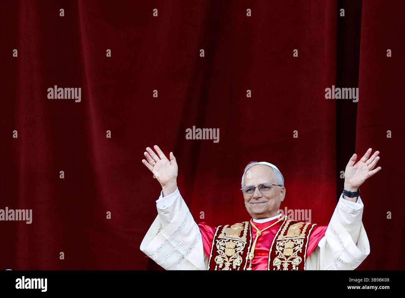 VATICAN POPE VOTE CONCLAVE Vatican City, Vatican - Cardinal Robert ...