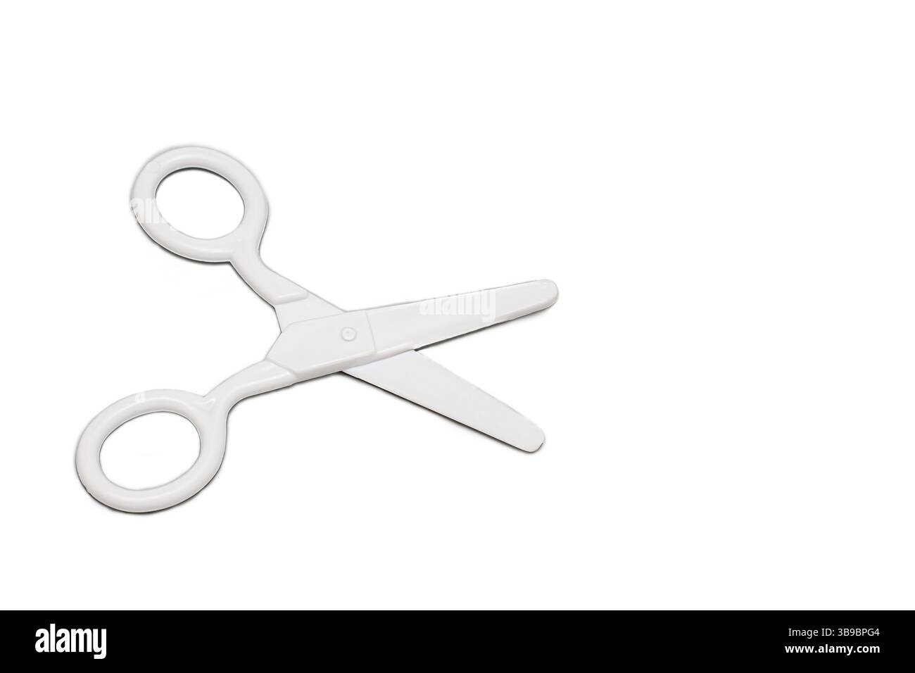 Minimalist scissors hi-res stock photography and images - Alamy