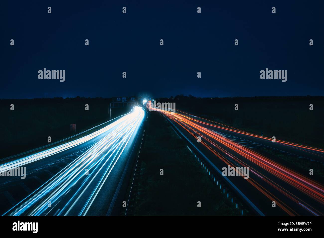 Traffic on the Highway - Travel - Background - Line - Ecology - Long ...