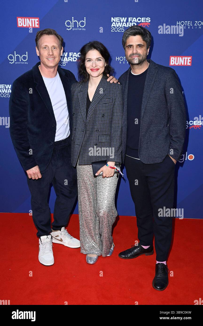 Patrick Kalupa, Leonie Parusel und Maximilian Grill bei der Verleihung ...