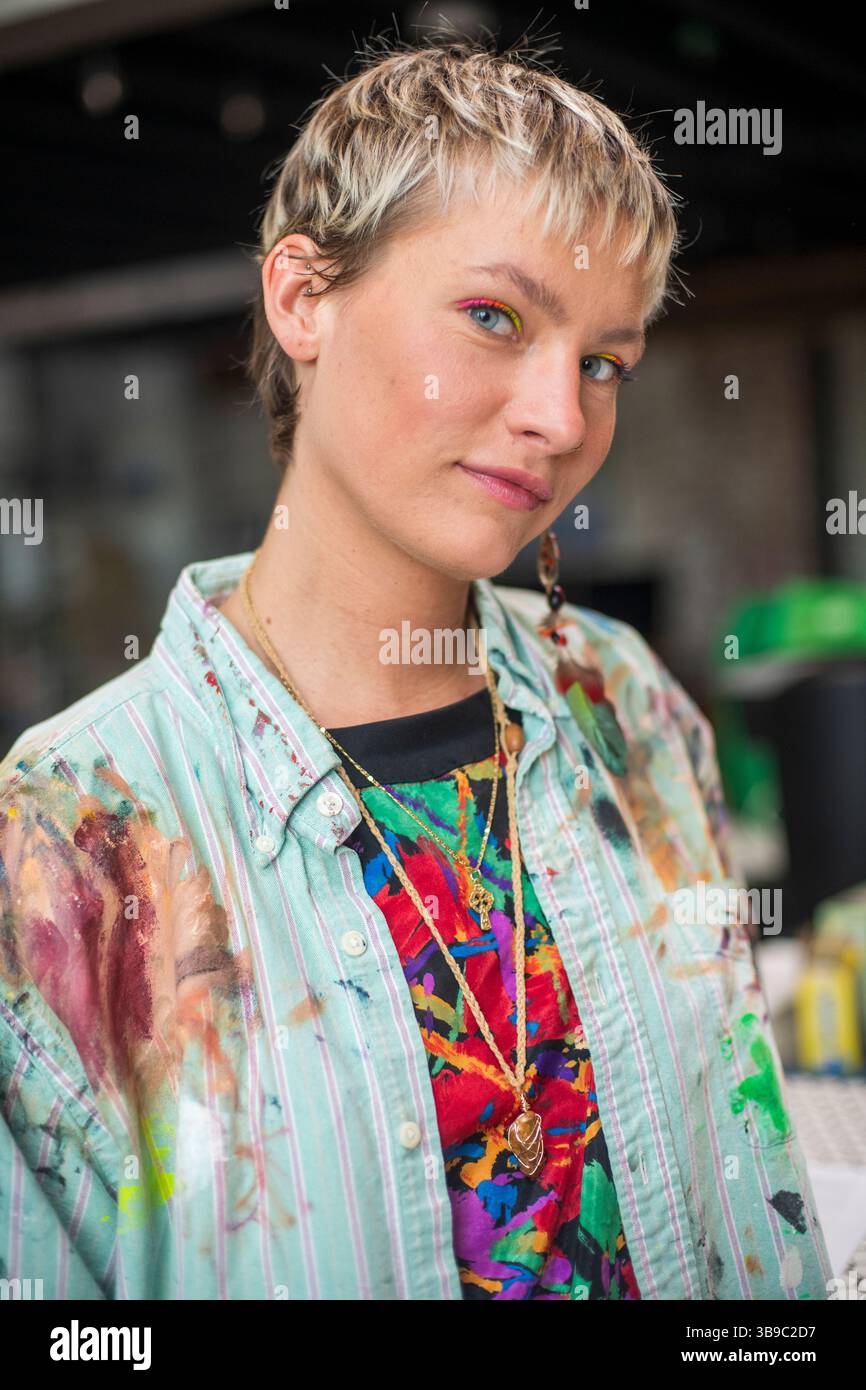 Artist identity in art hi-res stock photography and images - Alamy