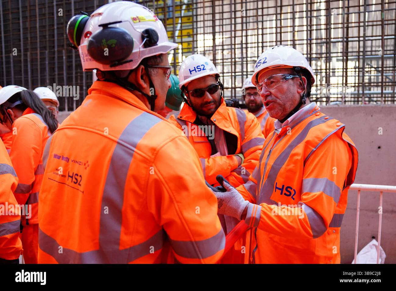 HS2 Chief Executive Mark Wild speaks to workers after the boring ...