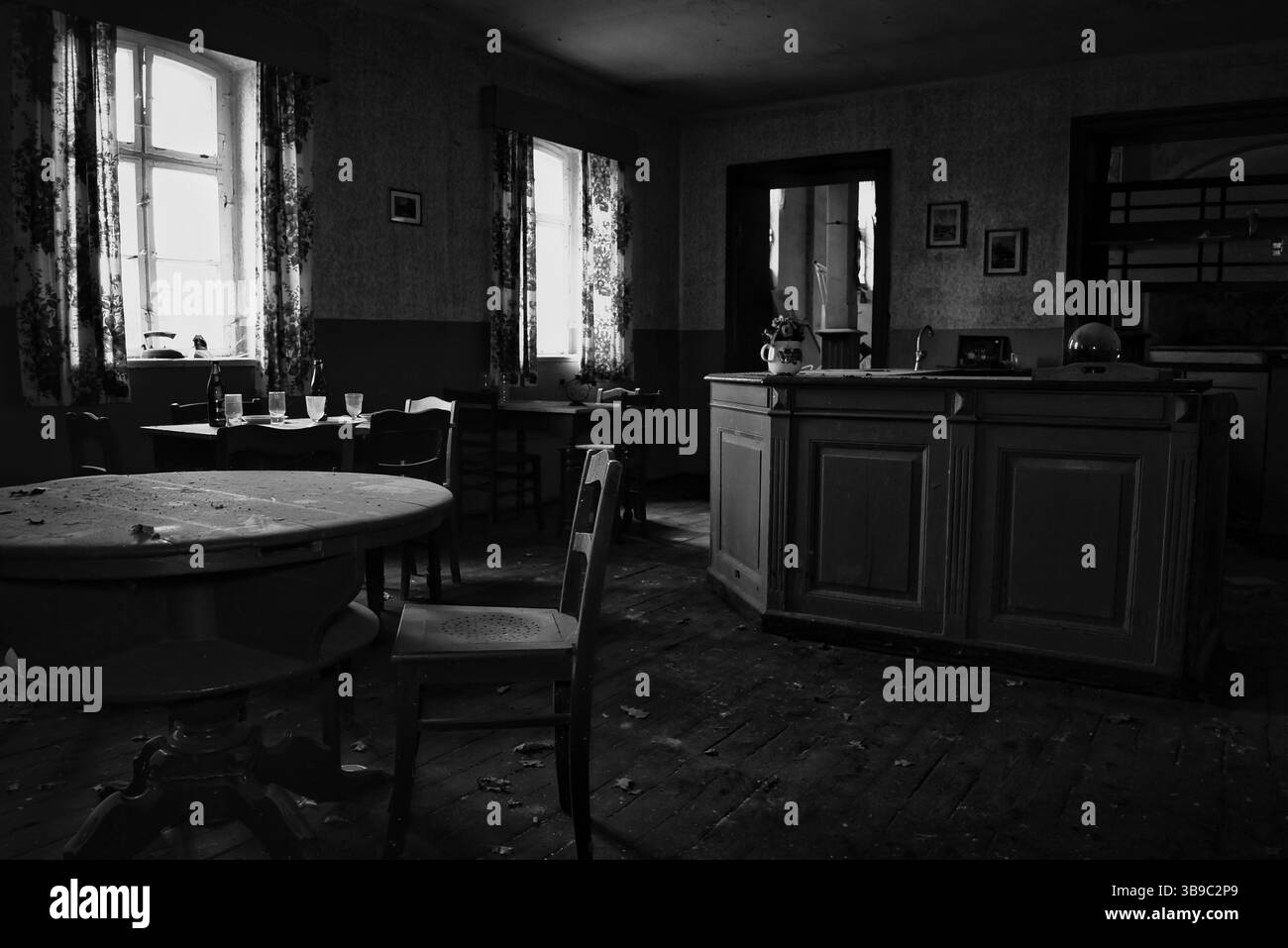 Old abandoned dirty urbex creppy lost place decay Stock Photo - Alamy