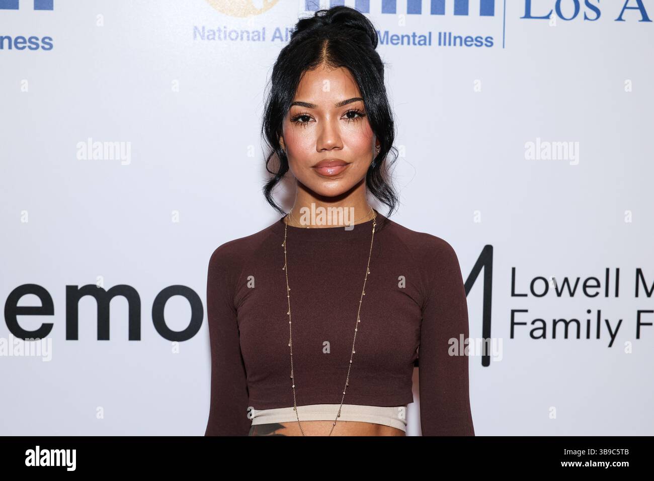 BEVERLY HILLS, LOS ANGELES, CALIFORNIA, USA - MAY 08: American R&B ...