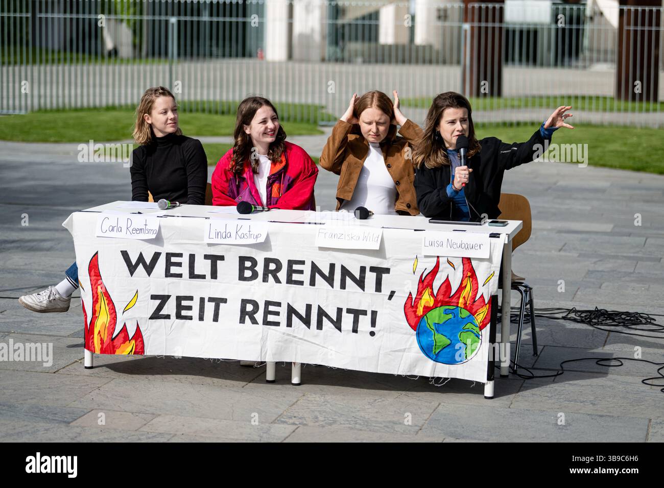 Berlin, Germany. 09th May, 2025. Carla Reemtsma (l-r), Fridays for ...