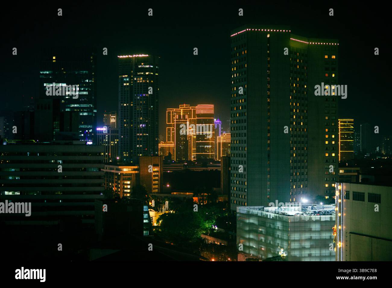 City lights of Manila skyline in Philippines Stock Photo - Alamy