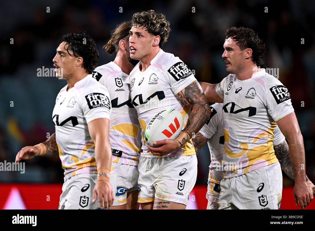 Sydney, Australia. 09th May, 2025. Jordan Riki of the Broncos (centre ...