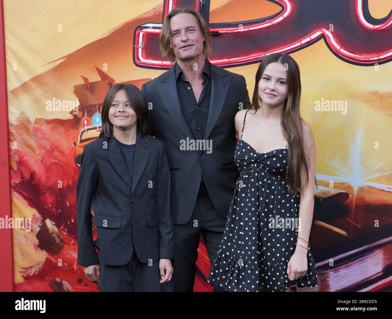 (L-R) Hunter Lee Holloway, Josh Holloway, and Java Kumala Holloway at ...