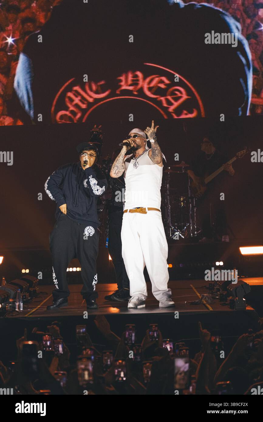 Napoli, Italy. 08th May, 2025. Gue, Cosimo Fini e Geolier Palapartenope ...