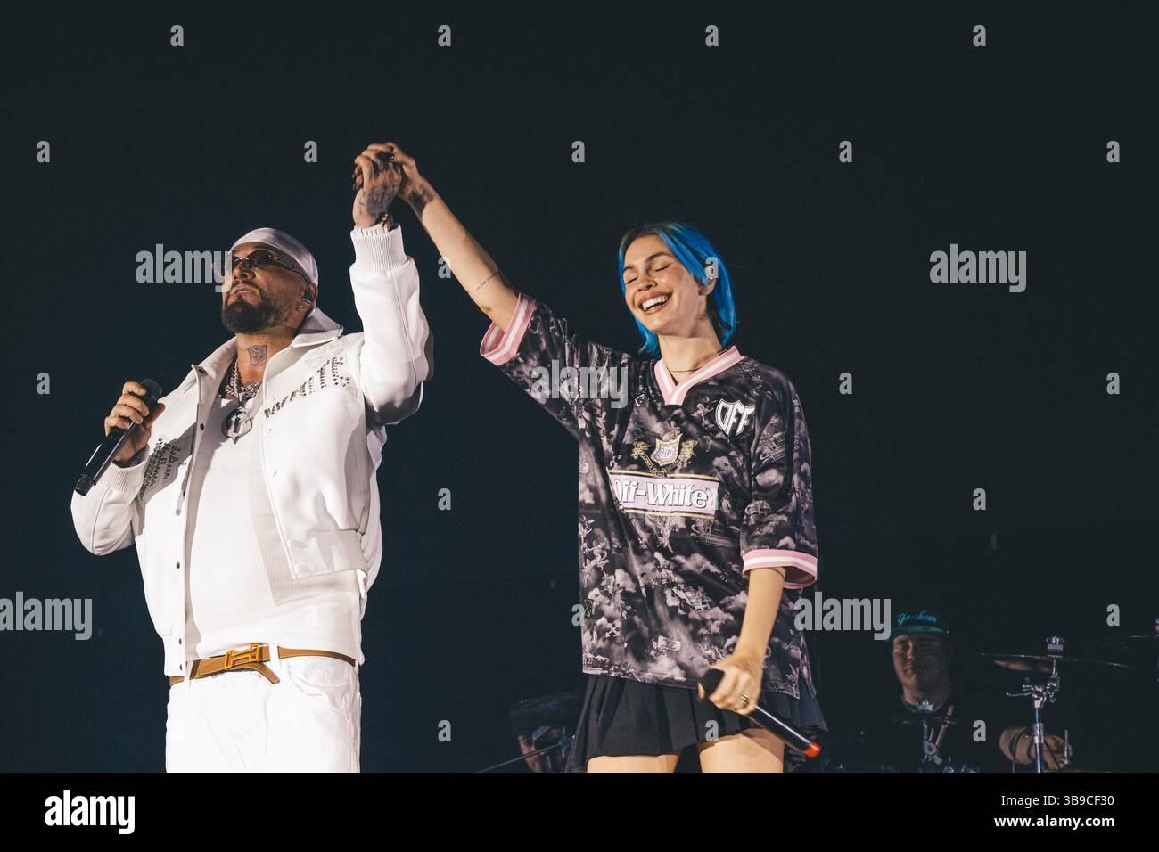 Napoli, Italy. 08th May, 2025. Gue, Cosimo Fini e Rose Villan ...