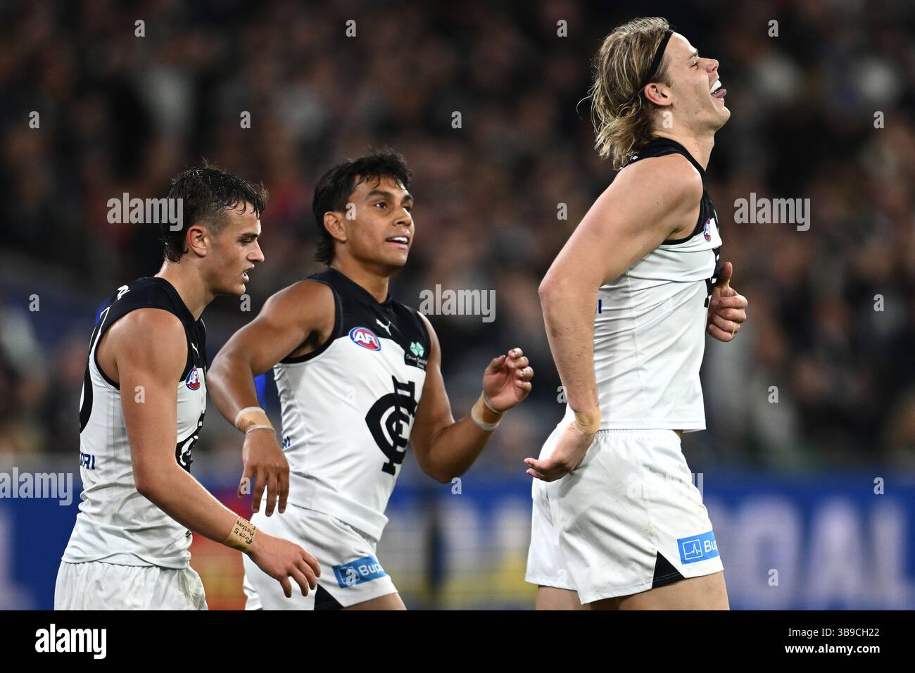 Melbourne, Australia. 09th May, 2025. Tom de Koning of Carlton (right) during the AFL Round 9 ...