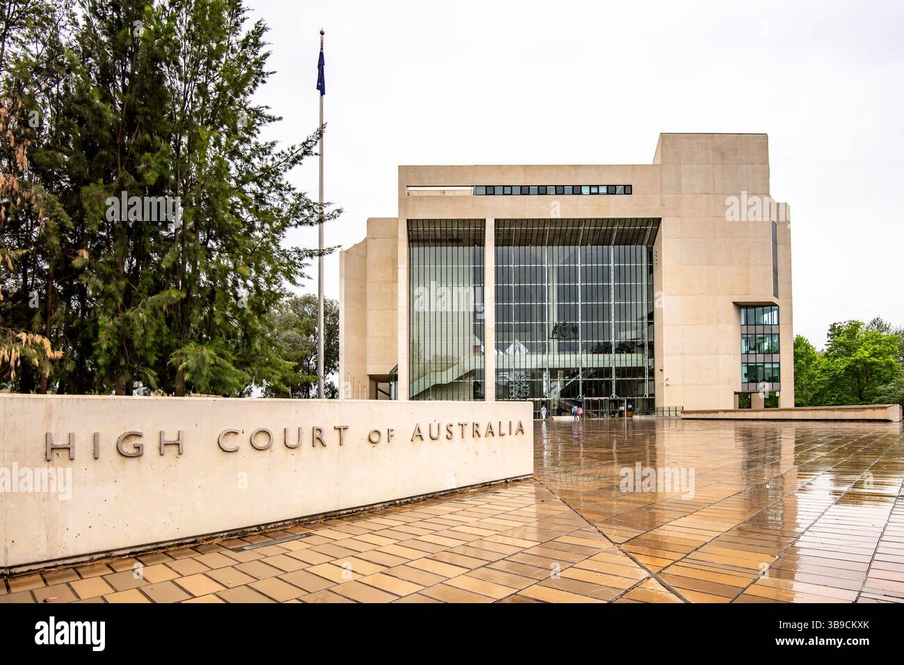 The forecourt and exterior front of the 1980 completed High Court of Australia in Canberra ...