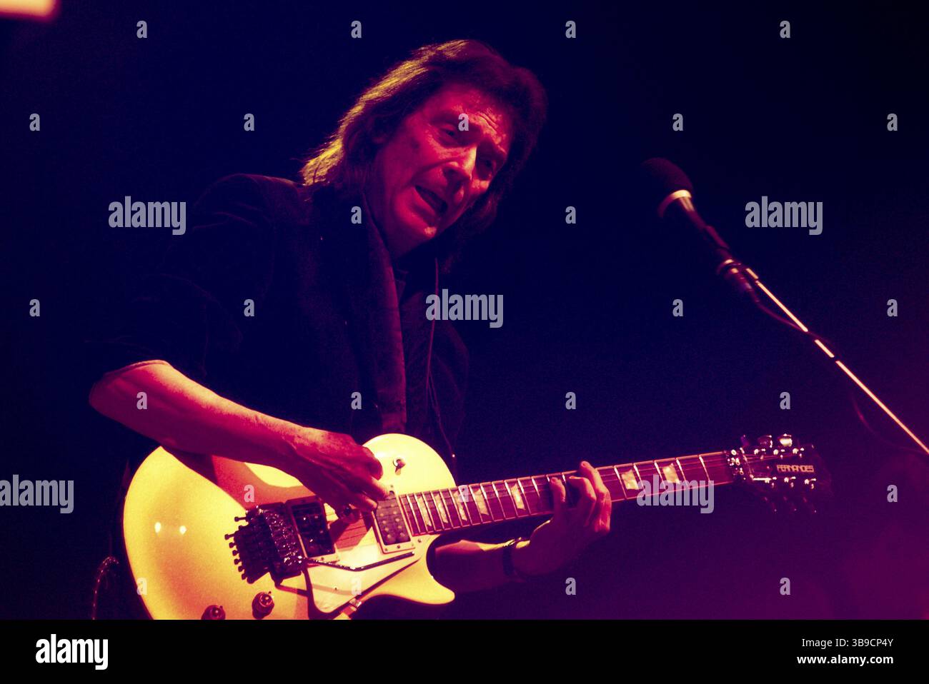 STEVE HACKETT, concert as part of the Genesis Greats, Lamb Highlights ...