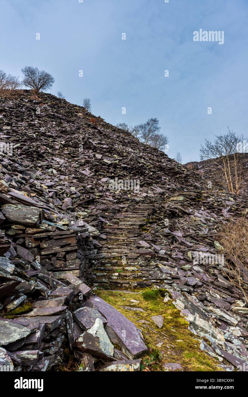 Old slate quarry in Nantlle Valley, Gwynedd, Wales, UK Stock Photo - Alamy