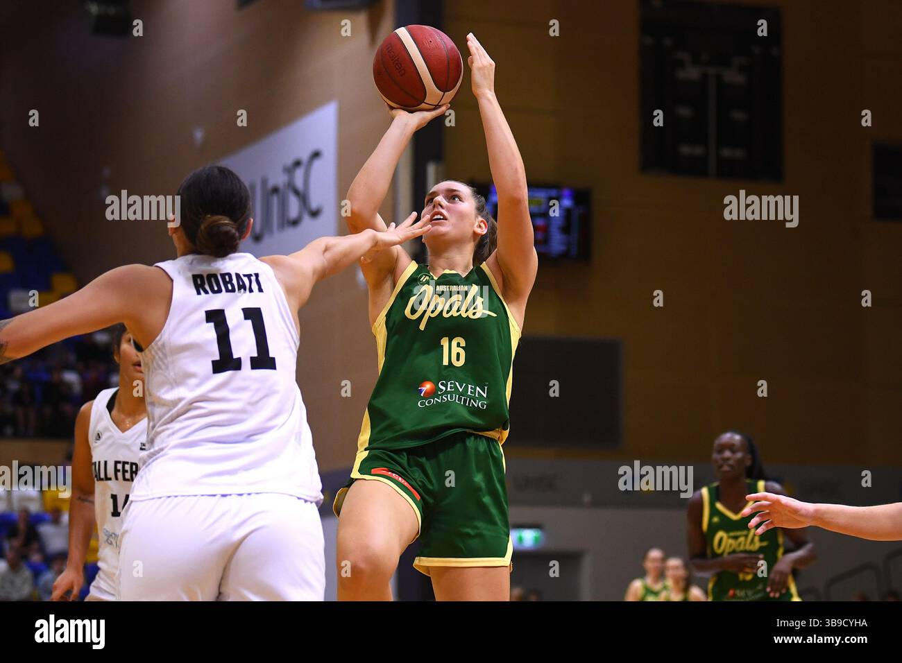 Sunshine Coast, Australia. 09th May, 2025. Isobel Borlase of Australia ...