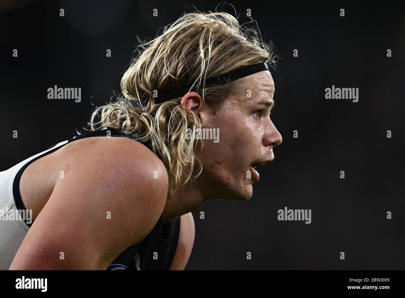 Melbourne, Australia. 09th May, 2025. Tom de Koning of Carlton during the AFL Round 9 match ...