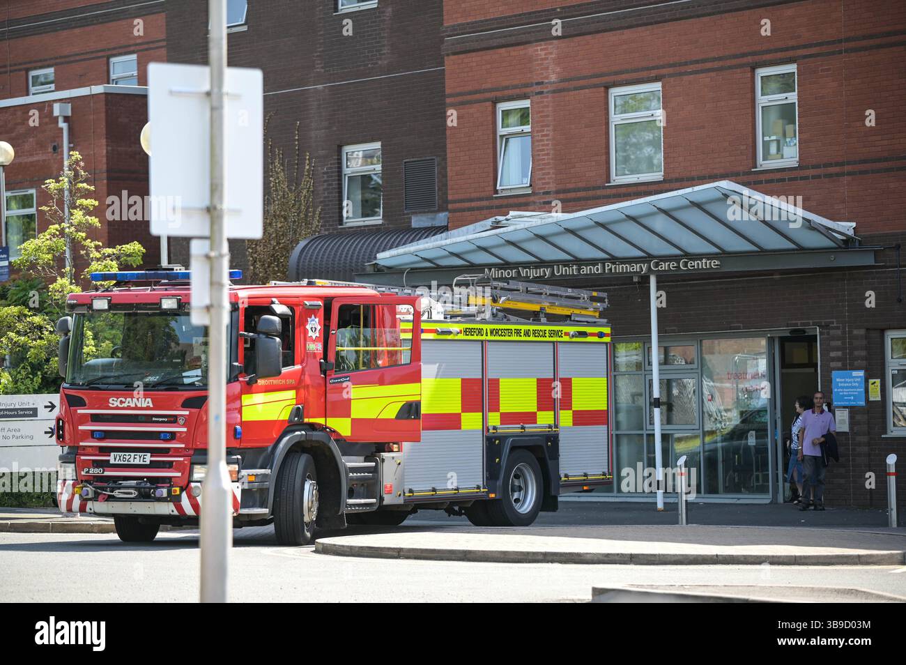 Kidderminster General Hospital, 9th May 2025. - Emergency services on ...