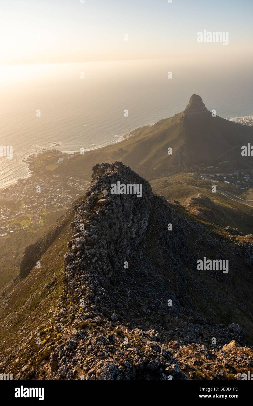 Sunset Views from Table Mountain, Cape Town Stock Photo - Alamy
