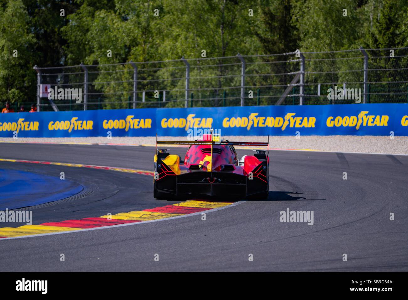 Spa Francorchamps, Belgium. 09th May, 2025. BMW WRT Hypercar pass Througth Les Combes Corner ...