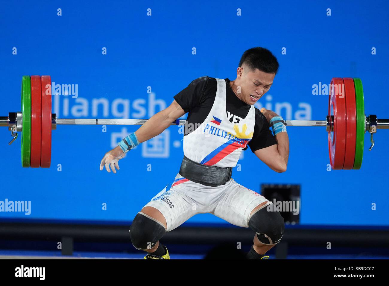 Jiangshan, China's Zhejiang Province. 9th May, 2025. Fernando Jr Agad ...