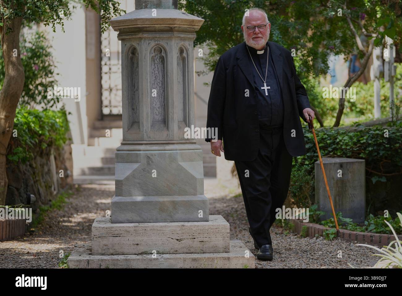Cardinal Reinhardt Marx arrives for a press conference at the Vatican ...