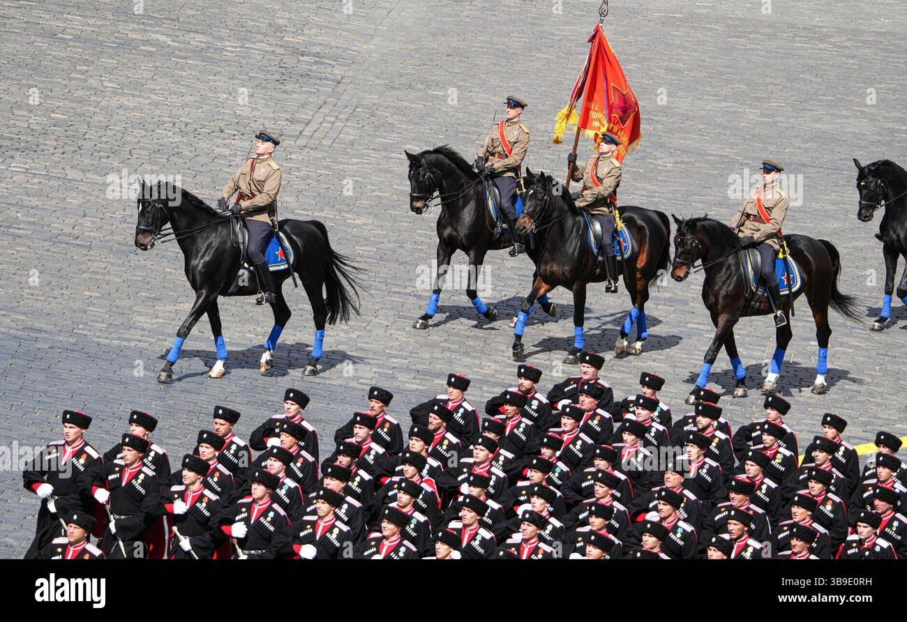 Soldiers, formation, parade, military parade of the Russian Army on Red ...