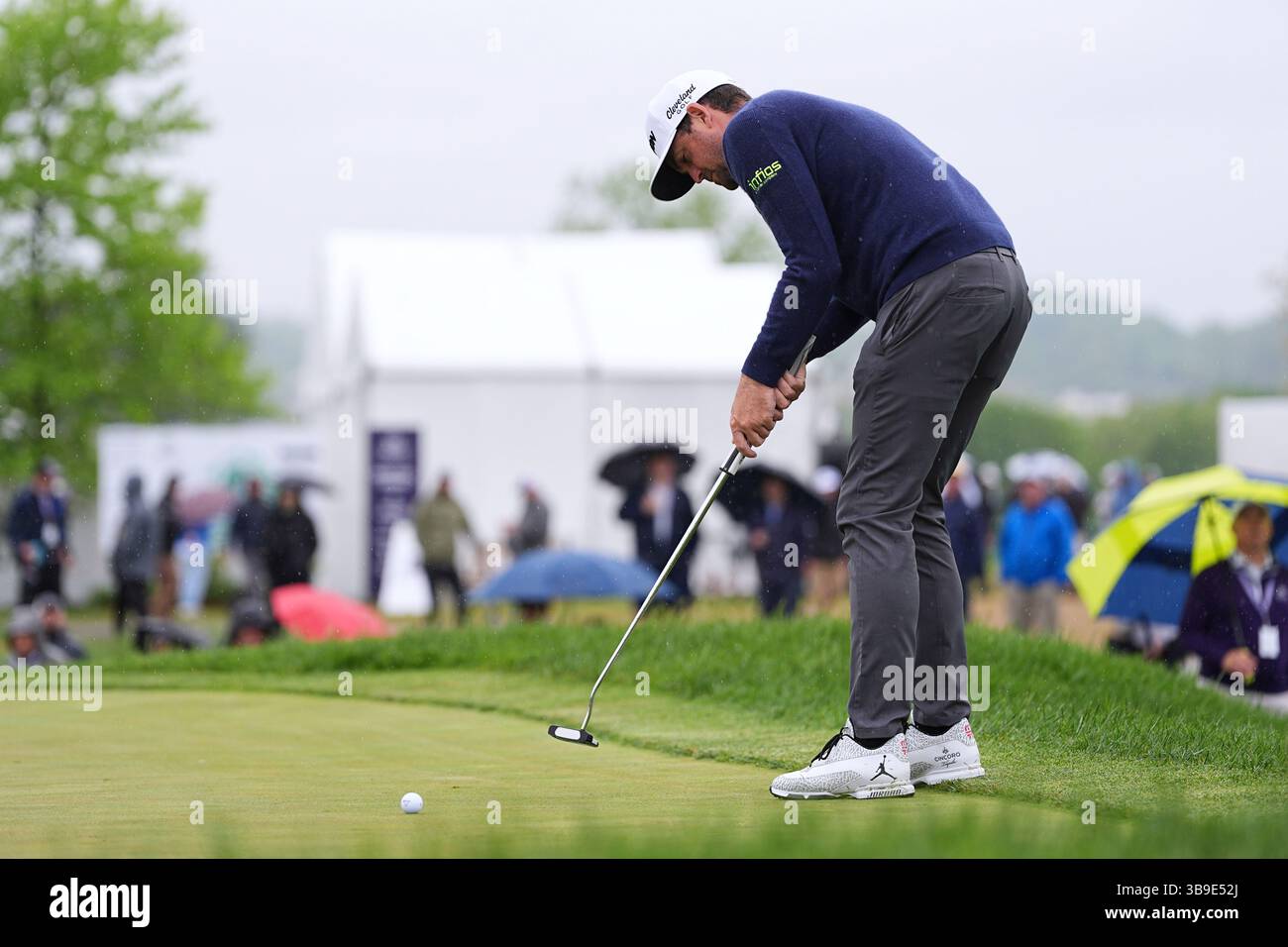 Keegan Bradley putts on the tenth hole during the second round of the ...