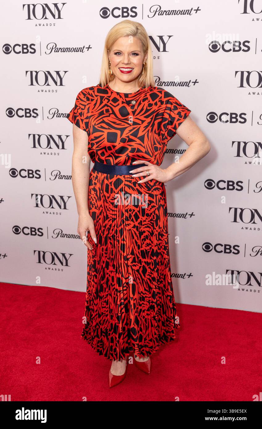 Megan Hilty wearing dress by St. John nominated for Best Performance by ...