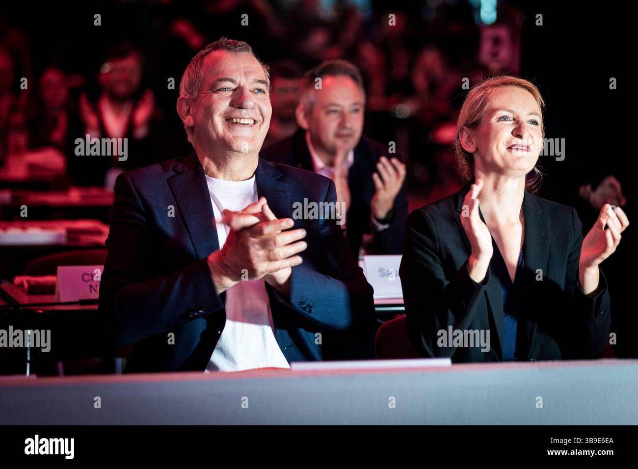 (LR) Jan van Aken, party leader of DIE LINKE, Ines Schwerdtner, party ...