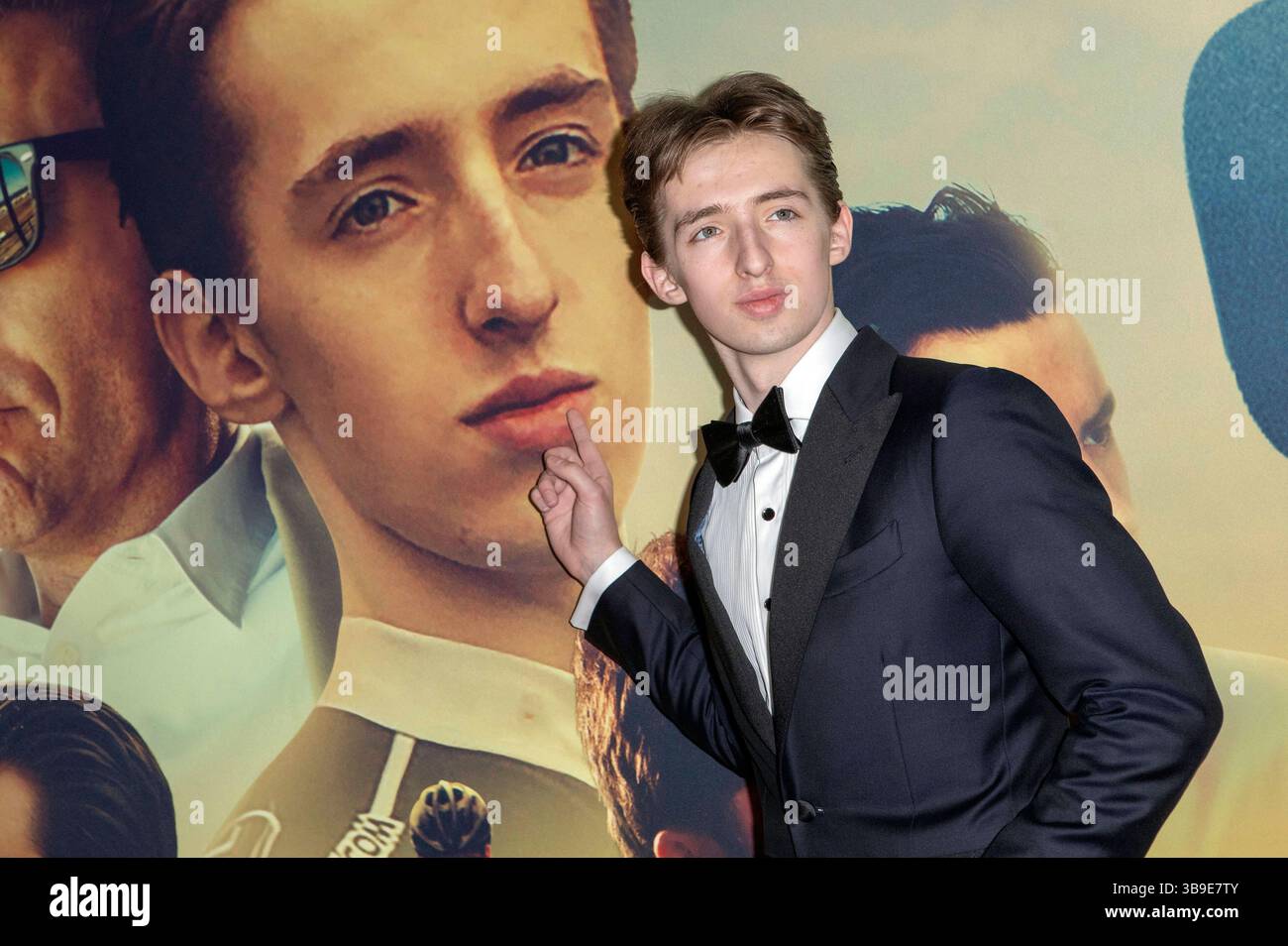 Samuel L. Pierce bei der Premiere des Kinofilms Off The Line im Regal LA Live. Los Angeles, 08. ...