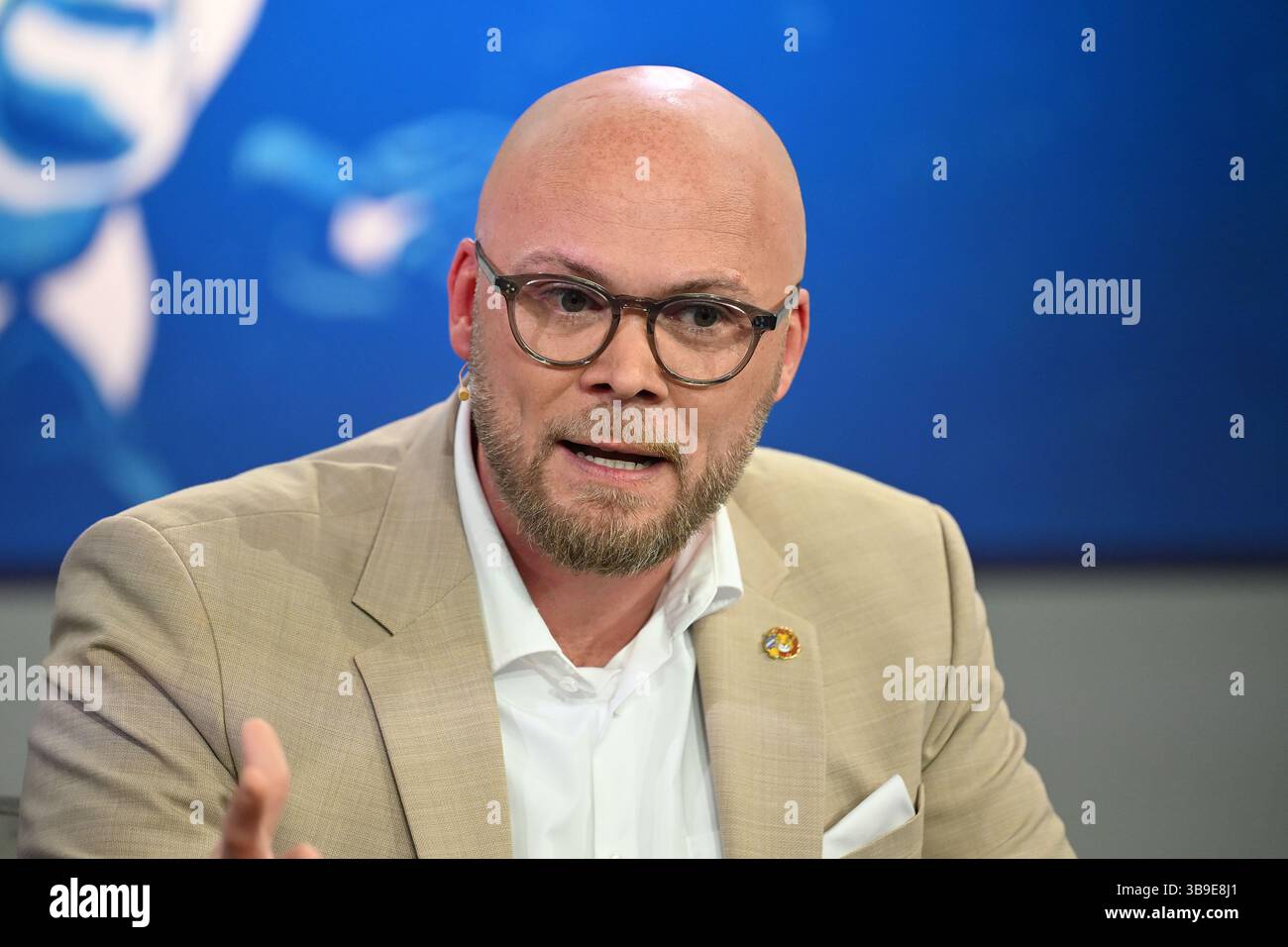 Gmund, Deutschland. 09th May, 2025. Dr. Fabian MEHRING (Minister of ...