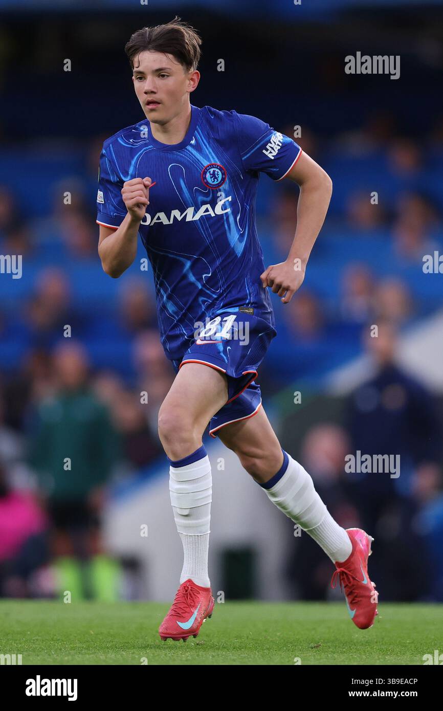 London, UK. 8th May, 2025. Reggie Walsh of Chelsea during the Chelsea ...