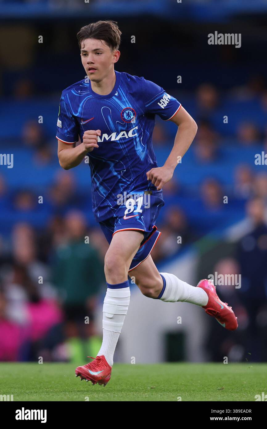 London, UK. 8th May, 2025. Reggie Walsh of Chelsea during the Chelsea ...