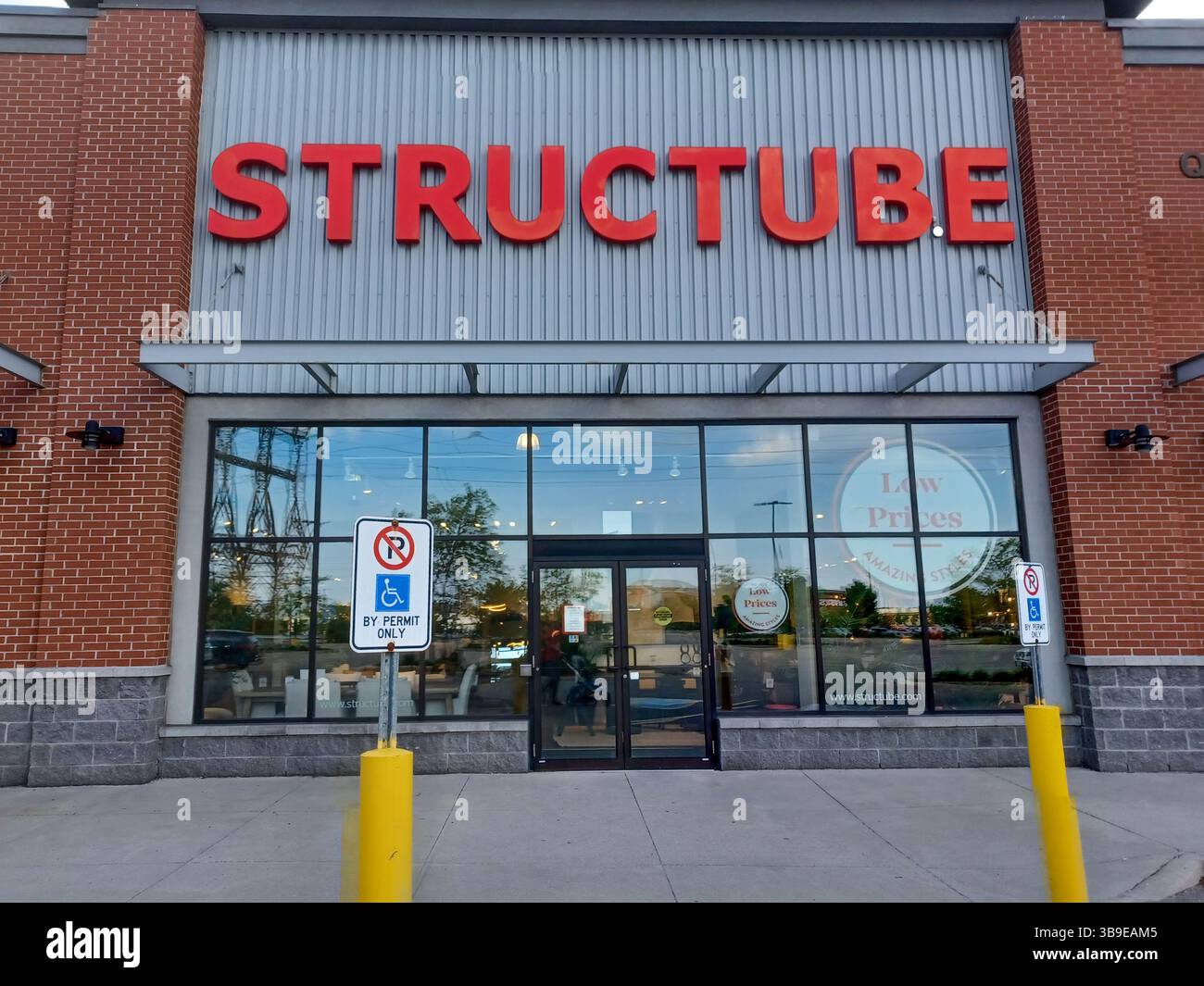 Toronto, ON, Canada – April 17, 2024: View at Structube company sign ...