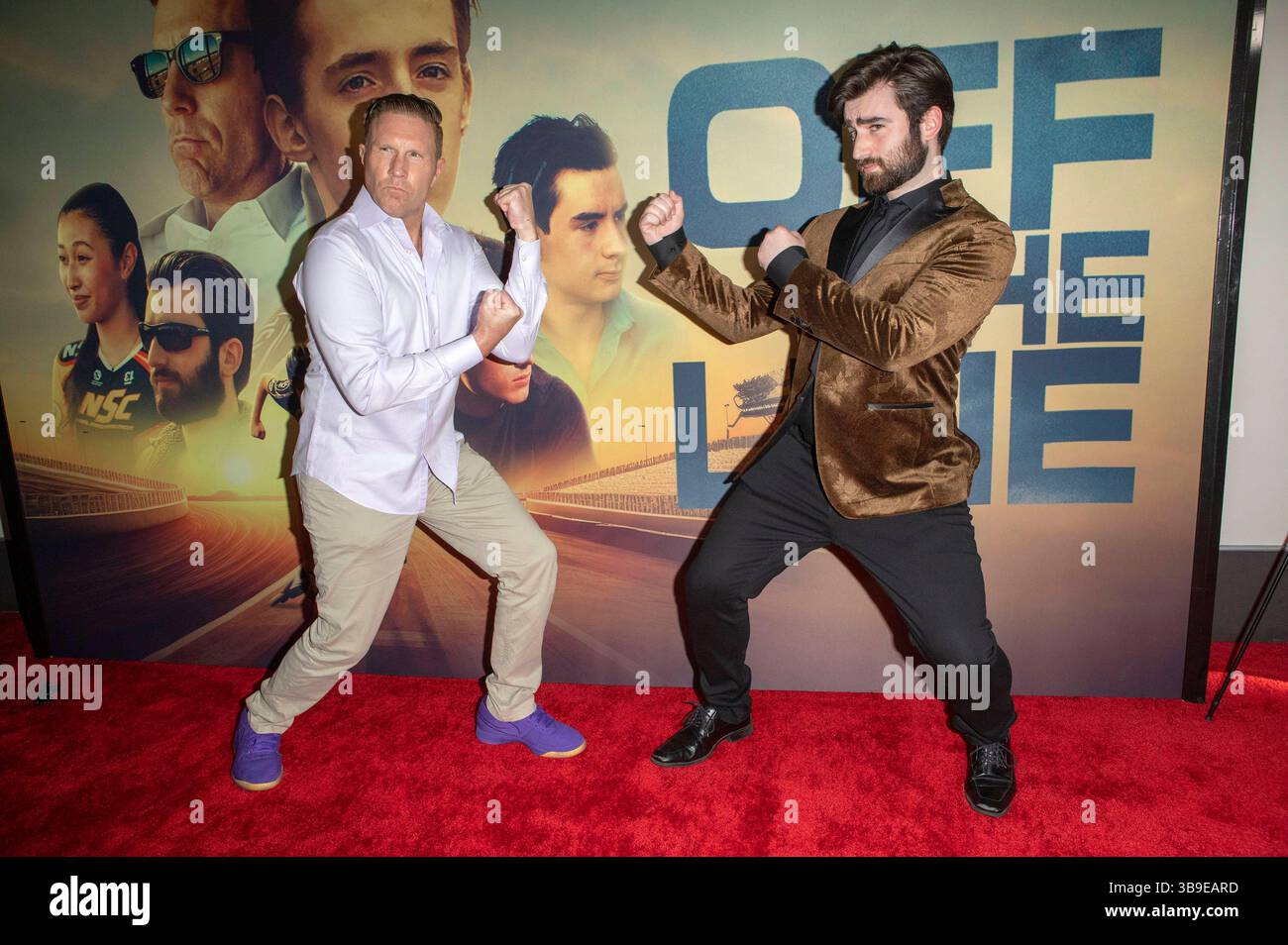 Jeremy Moller und Doran Danielson bei der Premiere des Kinofilms Off ...