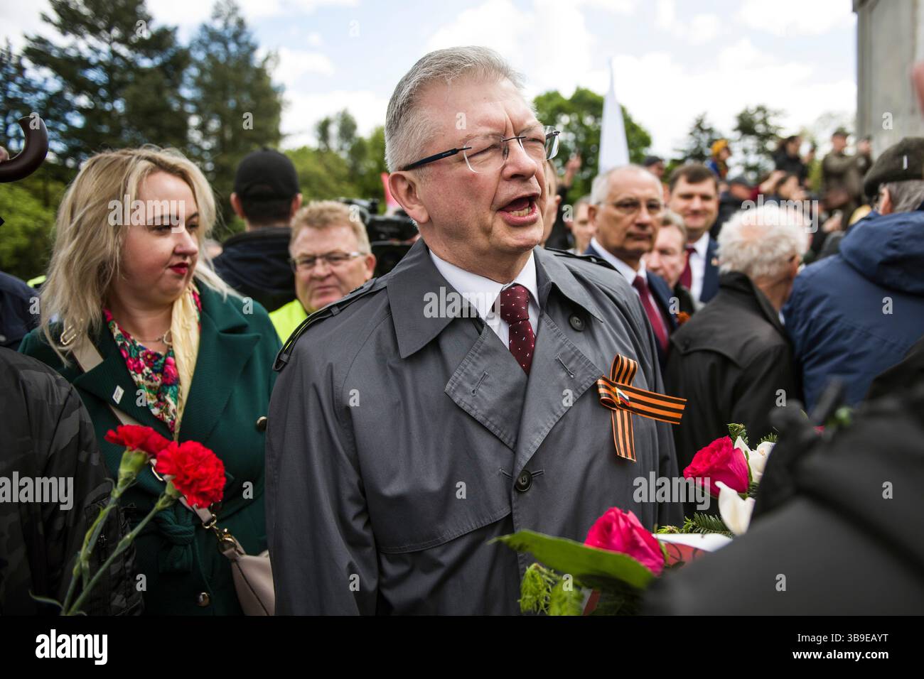 Warsaw, Poland. 09th May, 2025. Russia's Ambassador to Poland, Sergey Andreev and his delegation ...