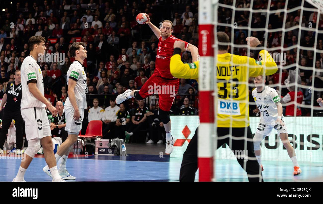 Zurich, Switzerland, Mai 7th 2025 Lenny Rubin (4 Switzerland) in action ...