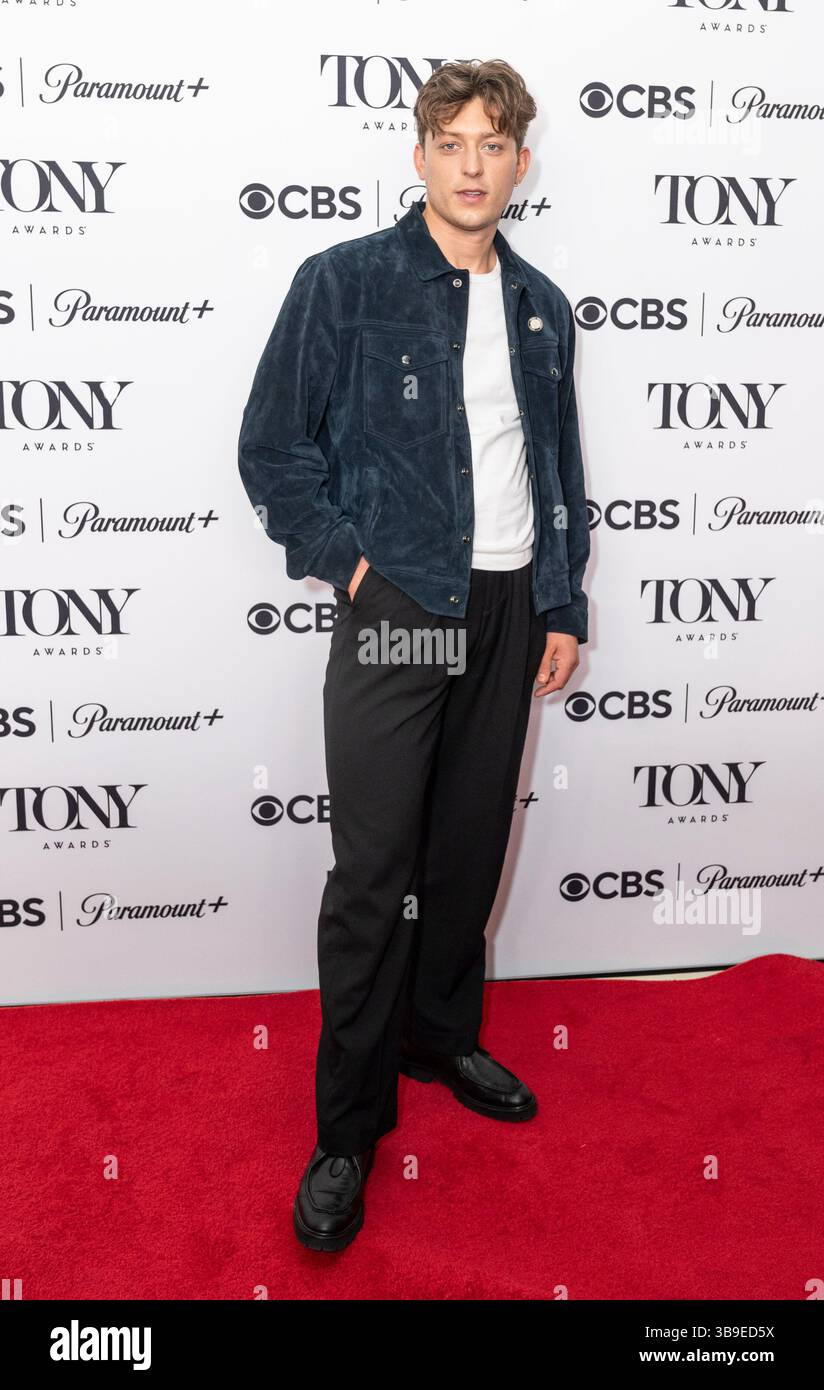 Tom Francis nominated for Best Performance by an Actor, Leading Role ...