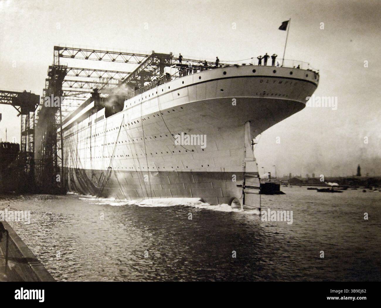 Belfast shipyard 1910 hi-res stock photography and images - Alamy